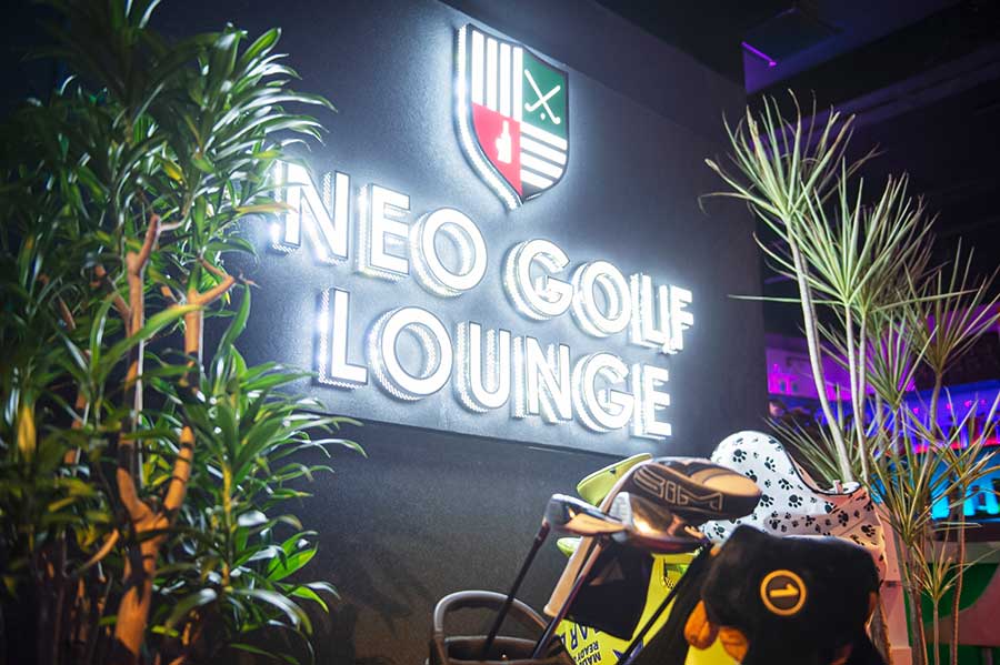 【公式】NEO GOLF LOUNGE 千葉市中央区にあるシミュレーションゴルフ＆バー