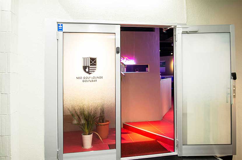 【公式】NEO GOLF LOUNGE 千葉市中央区にあるシミュレーションゴルフ＆バー